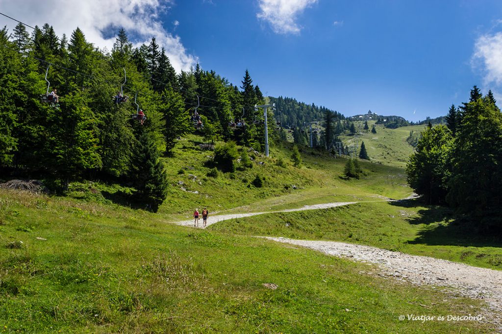 Velika Planina, els prats alpins més famosos d'Eslovènia - Viatjar és ...